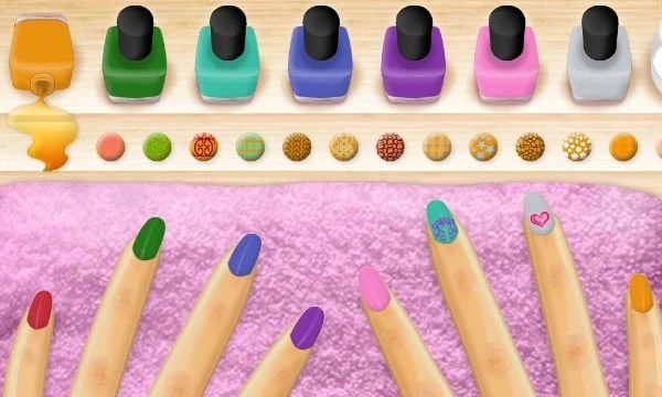 Hannah Montana: Miley's Malibu Manicure | Disney--Games.com